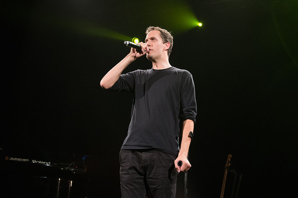 Grand Corps Malade annonce son retour avec un album et une tournée en ...