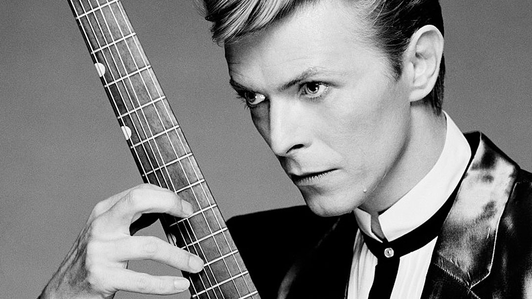 RFM et RFM TV rendent hommage à David Bowie